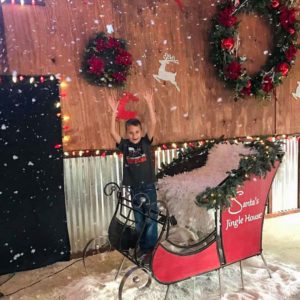 Round Rock Holiday Light Displays & Decor Guide